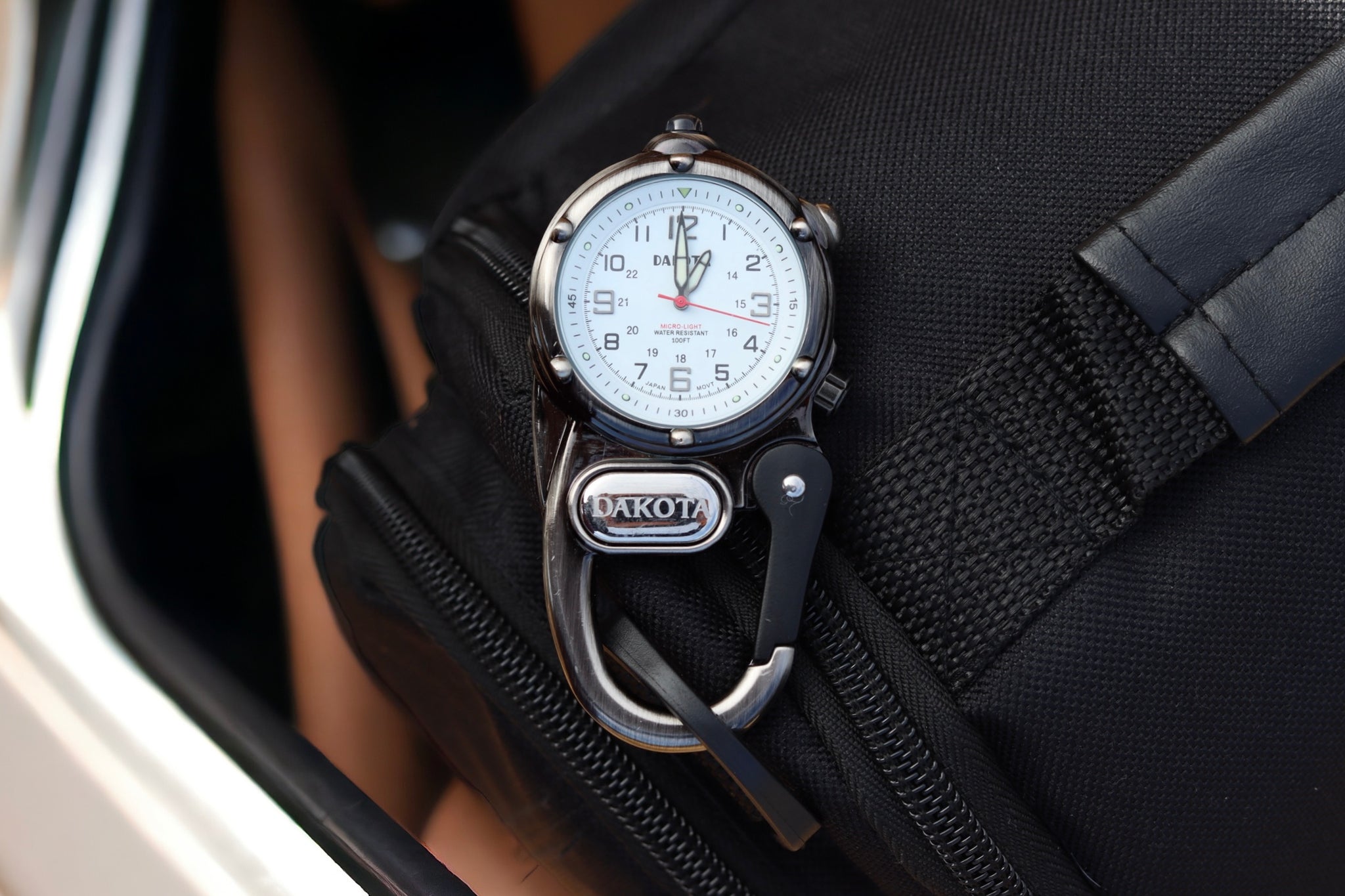 Miniclip Microlight - Antique Silver Case White Dial – dakotawatch